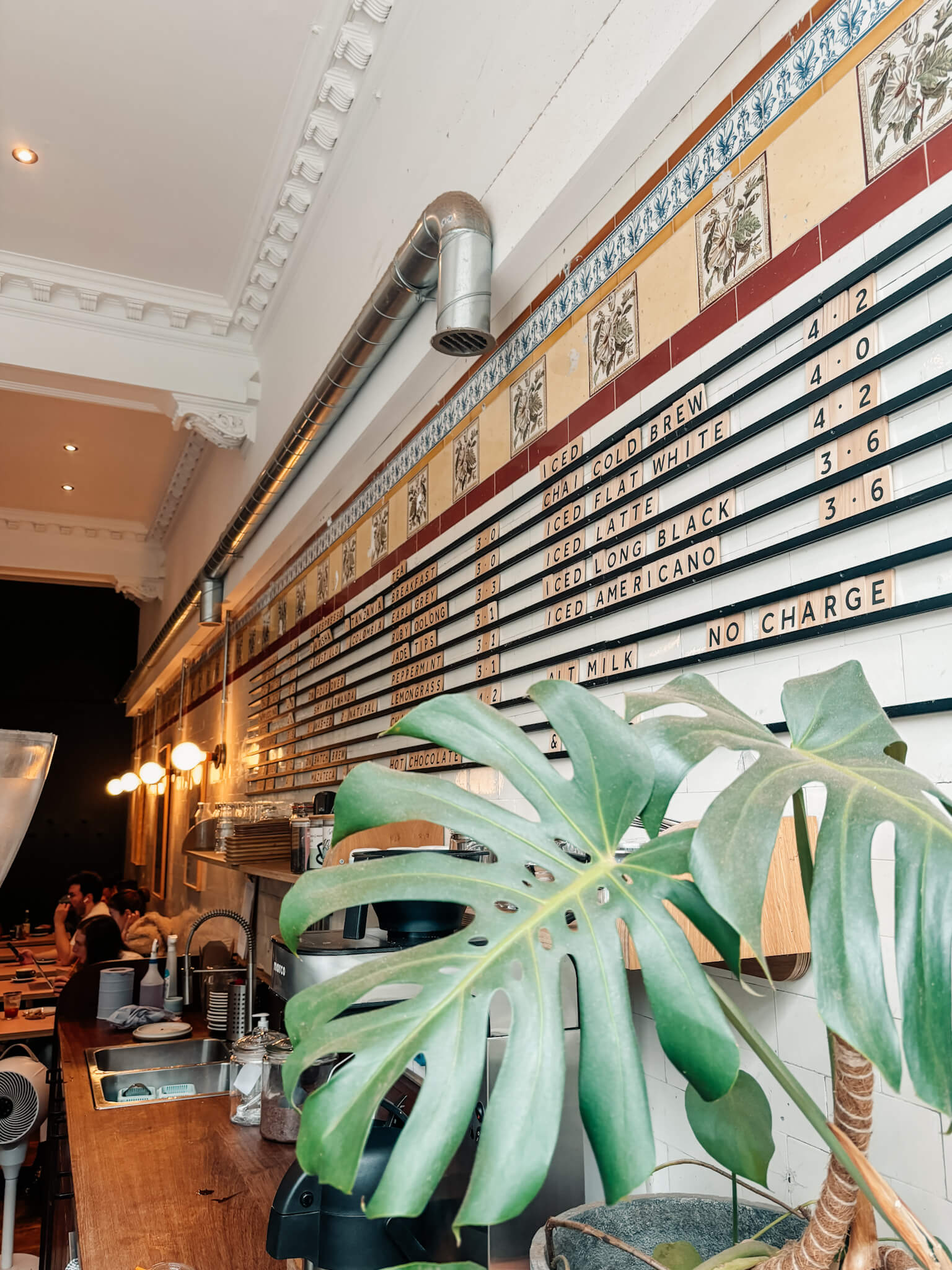 The 13 best coffee shops in Edinburgh (Edinburgh café guide) - Kirstie ...